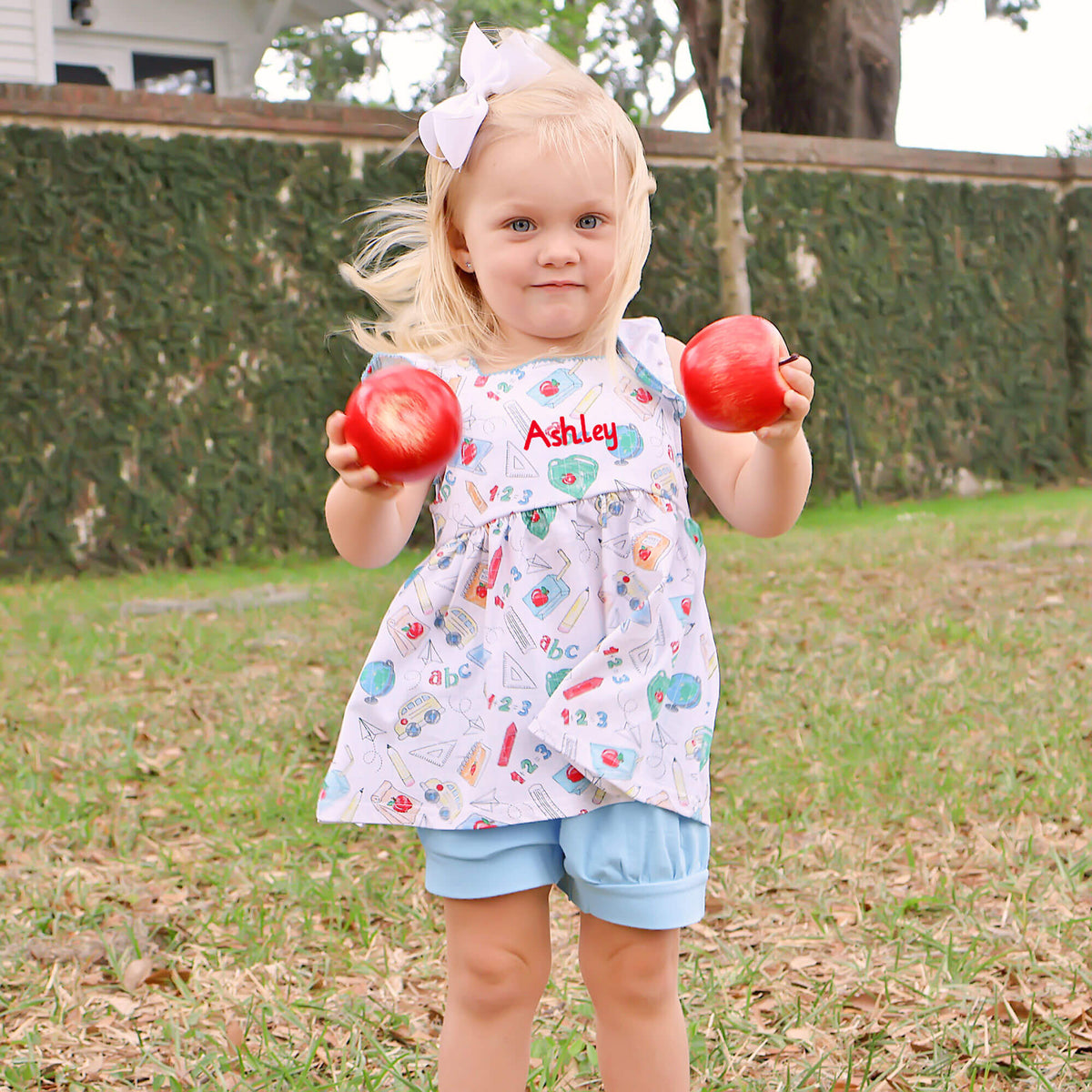 Scholastic Doodle Flutter Sleeve Blue Short Set – Classic Whimsy