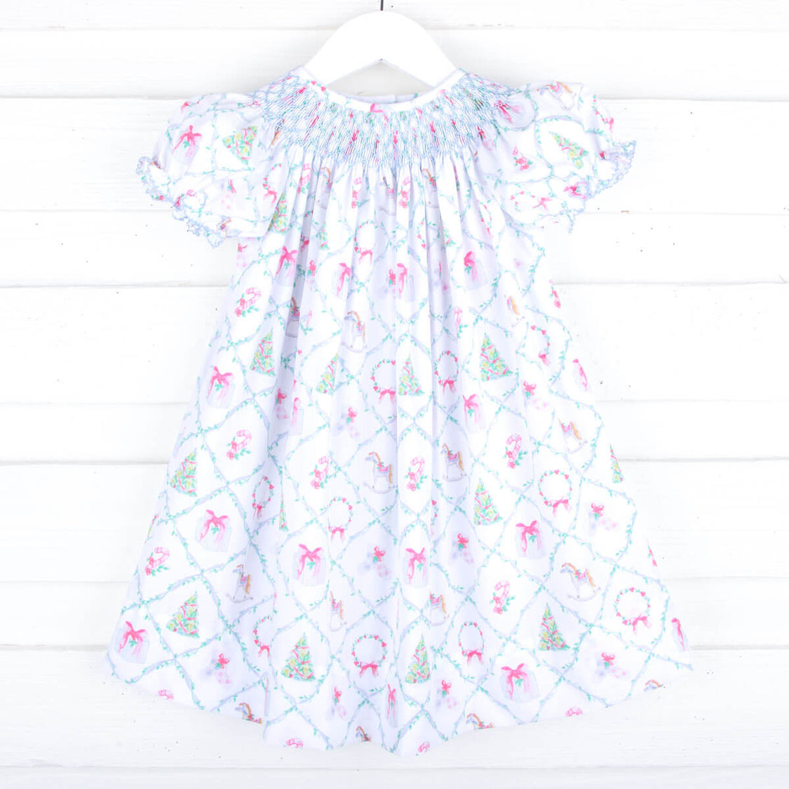 Christmas Smocking | Hand Smocked Dresses, Longalls & More – Classic Whimsy